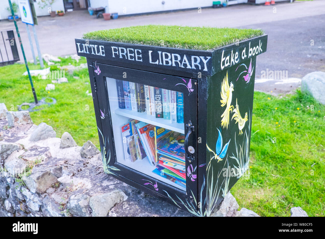 Take,a,book,outdoor,library,The Lakes,Lake District,The Lake District ...