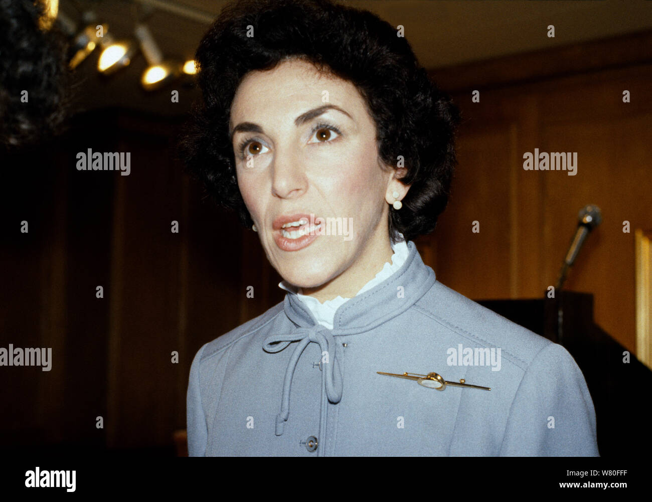 Conservative government mp hi-res stock photography and images - Alamy