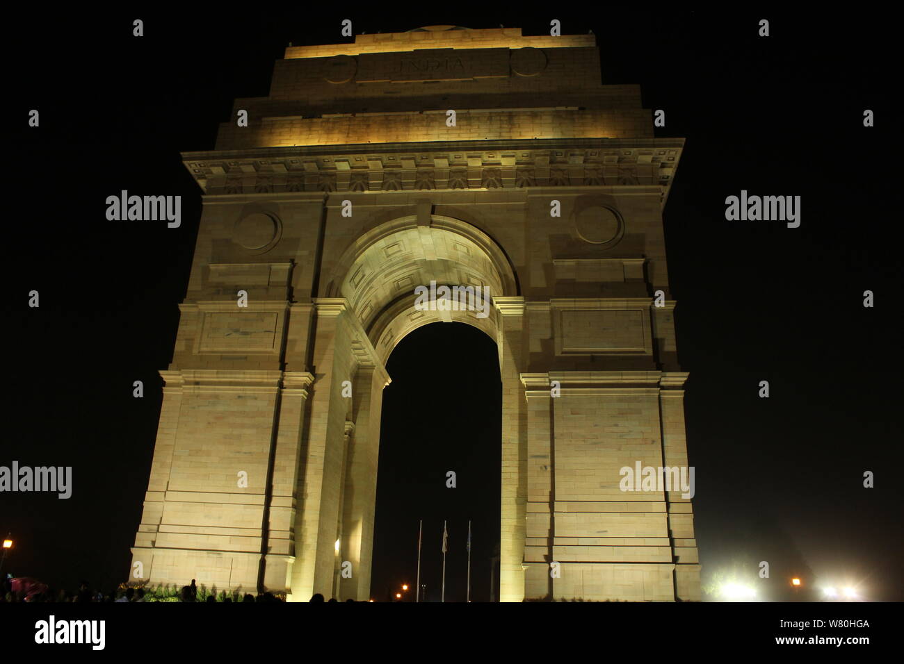 India Gate, New Delhi, at night Stock Photo - Alamy
