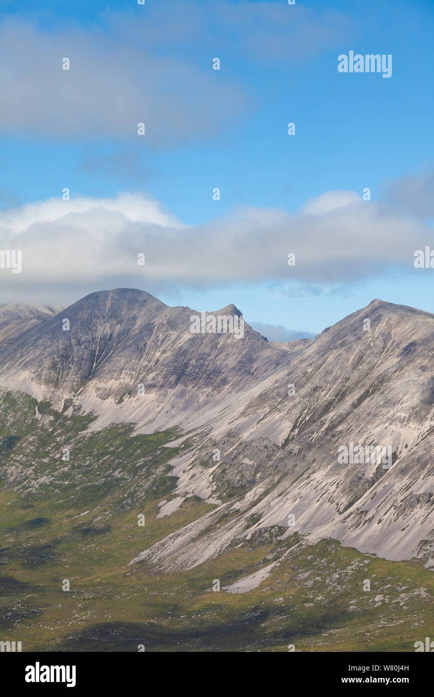 The long ridge of Foinaven seen from Arkle, Sutherland, Scotland Stock ...