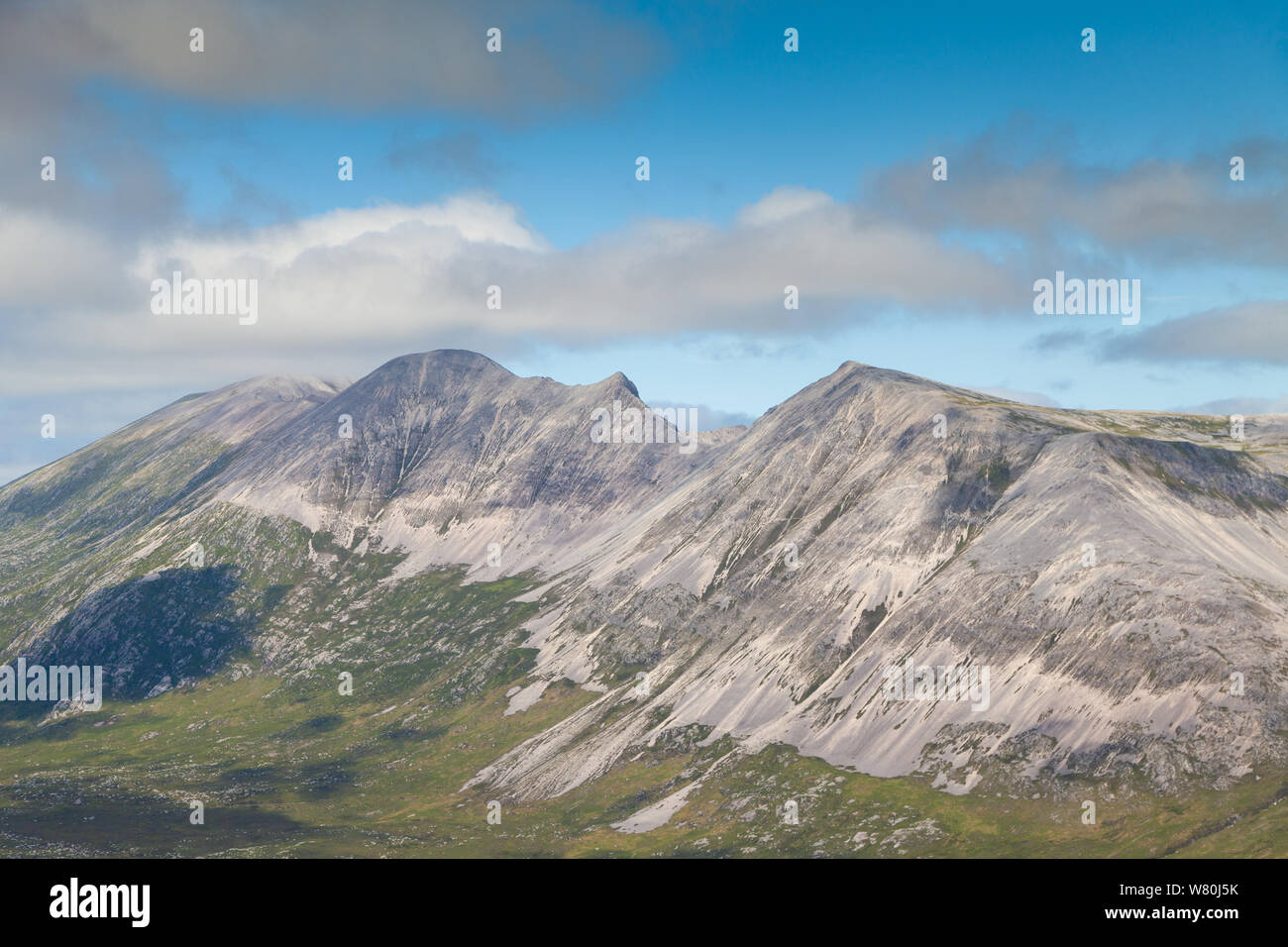 Foinaven mountain sutherland mountains hi-res stock photography and ...