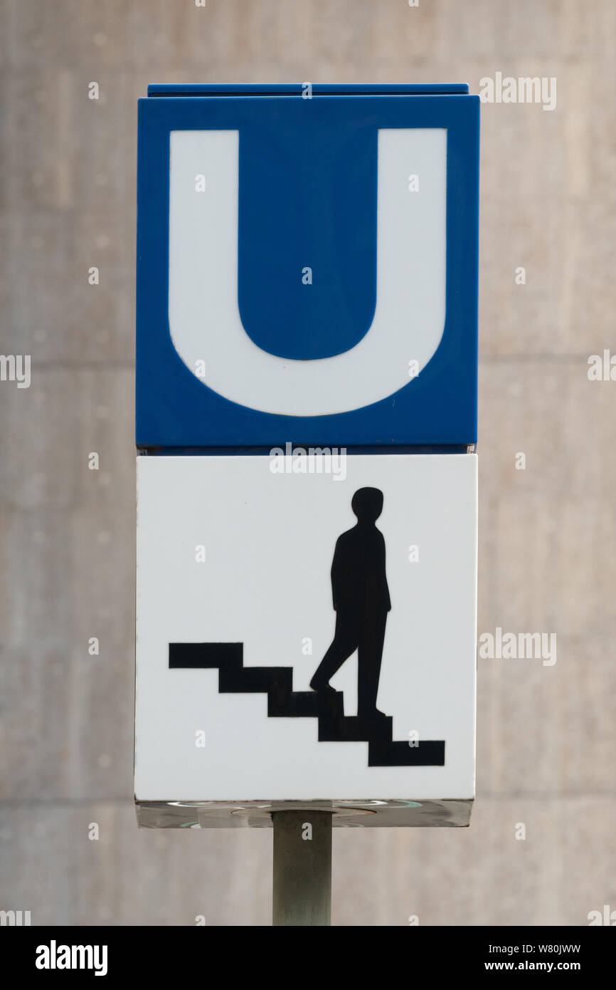 U bahn u bahn u bahn hi-res stock photography and images - Alamy