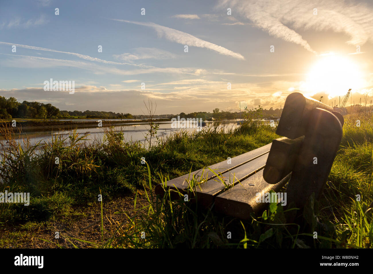 Riverside bench hi-res stock photography and images - Alamy