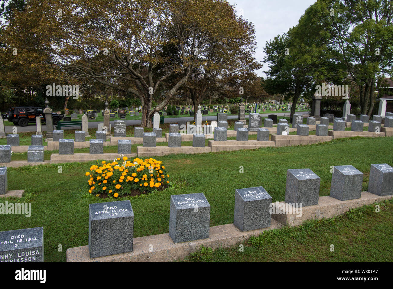 Halifax Fairview Lawn cemetery for victims of who died on the Titanic ...