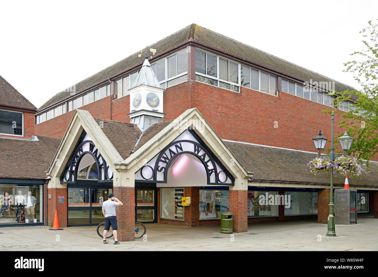 Swan Walk, Shopping Centre, Horsham, Sussex Stock Photo - Alamy