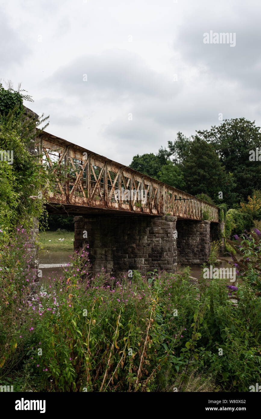 Old tintern bridge hi-res stock photography and images - Alamy