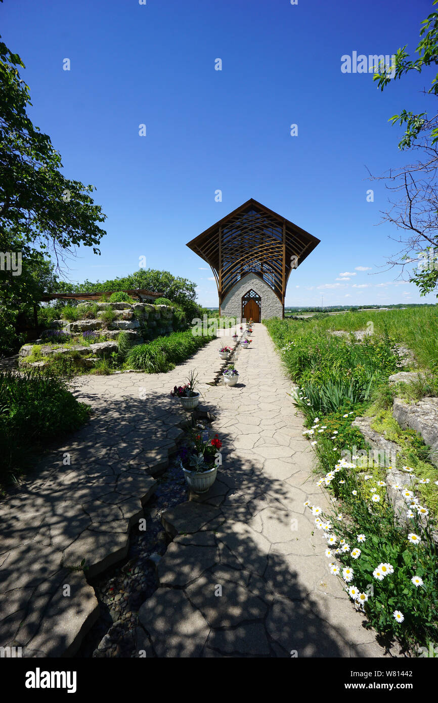 Family Shrine High Resolution Stock Photography and Images - Alamy