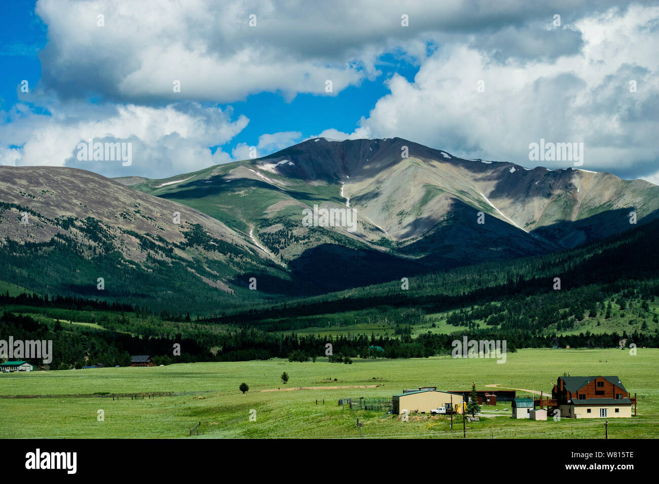Colorado clouds hi-res stock photography and images - Alamy