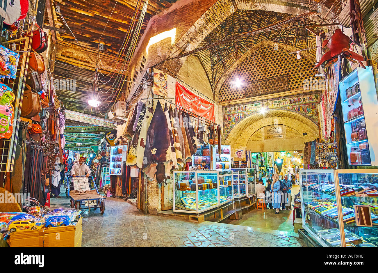 SHIRAZ, IRAN - OCTOBER 14, 2017: Interior of Mesgarha Bazaar with many ...
