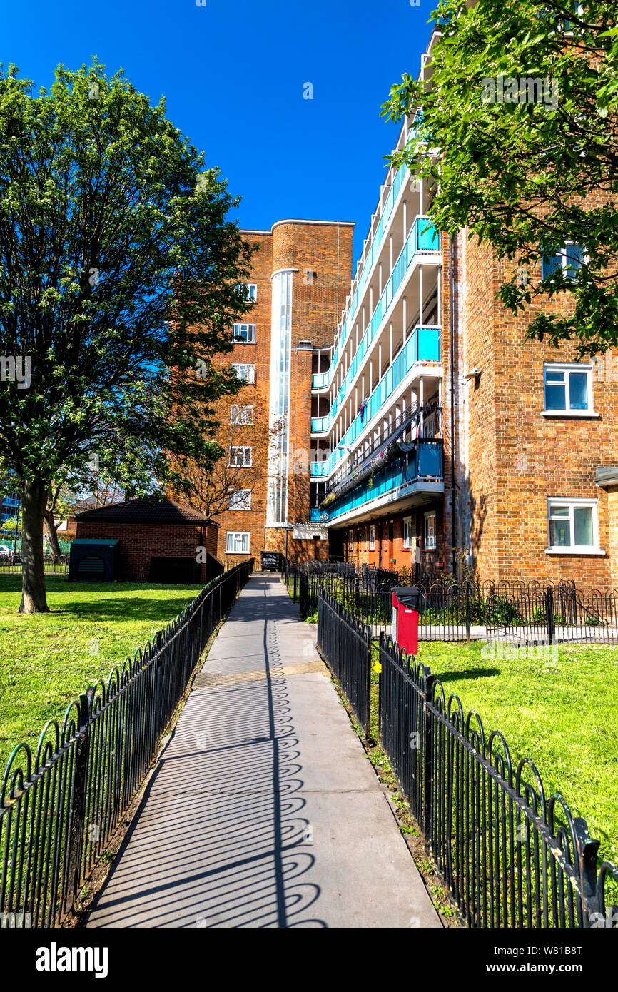 1950s modernist building hi-res stock photography and images - Alamy