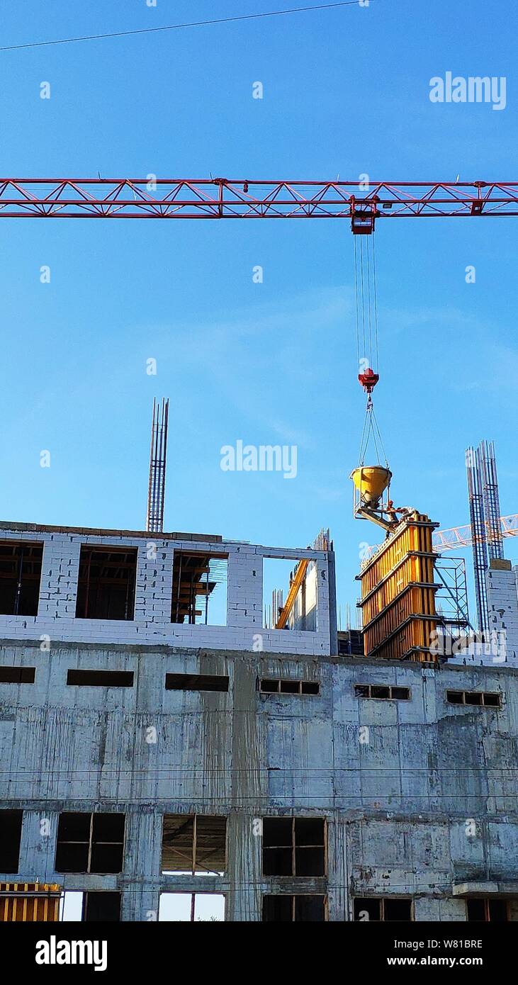 Construction of a high rise building, the formation of cement supports ...