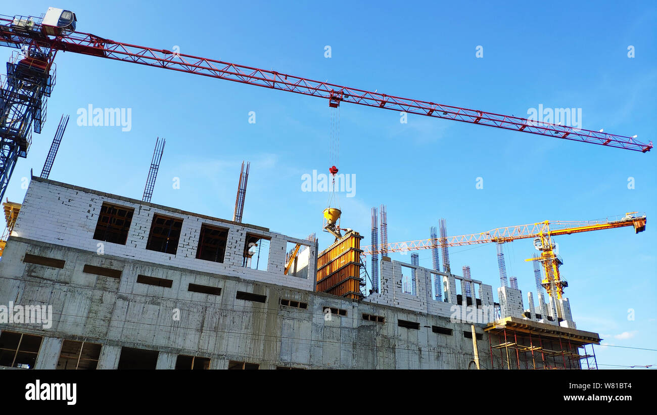 Construction of a high rise building, the formation of cement supports ...