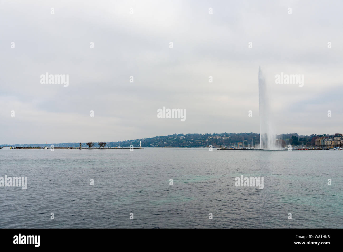 Outdoor scenery of THE JET D'EAU, famous water jet fountain on Geneva ...