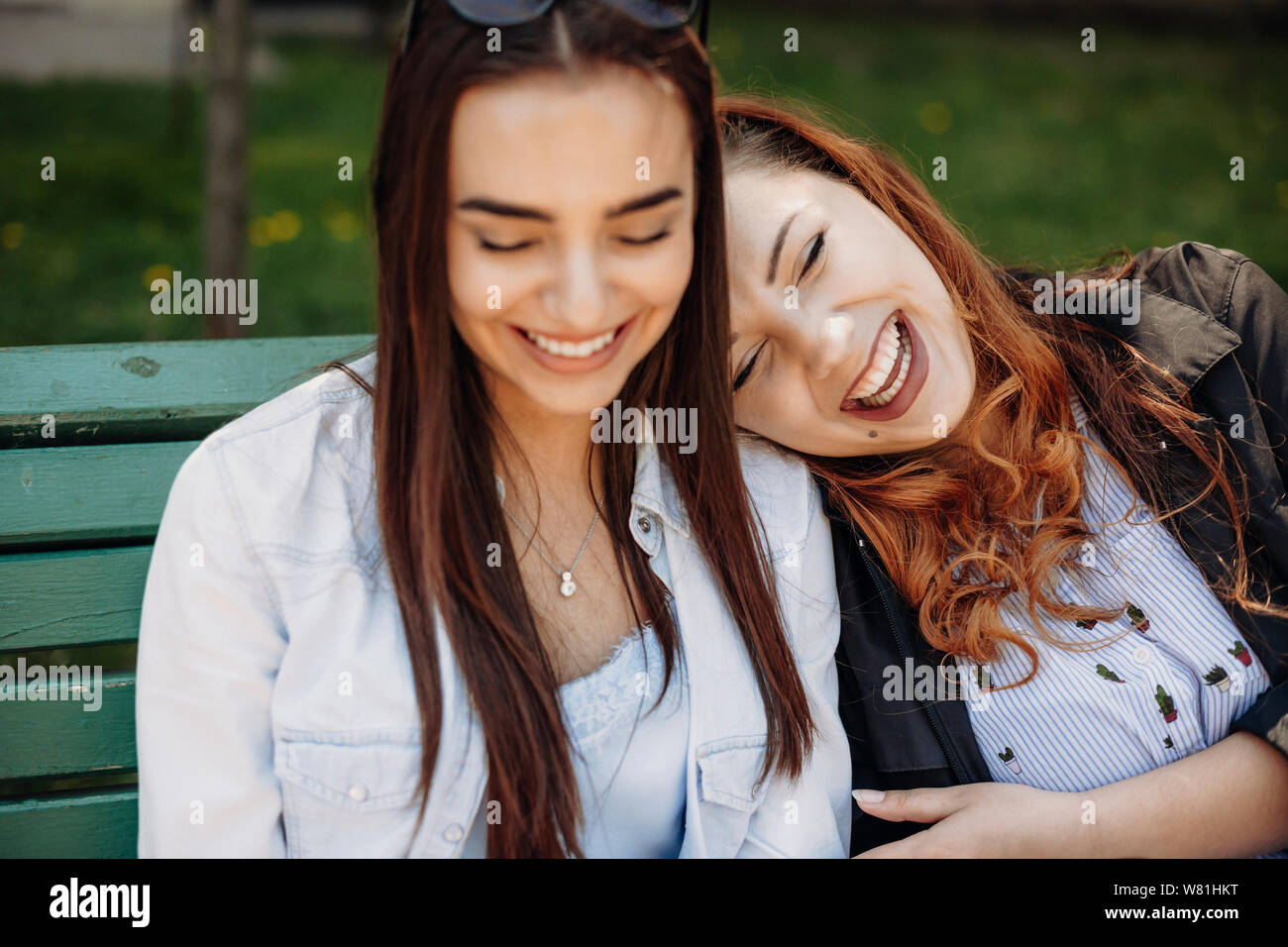 Shoulder plus hi-res stock photography and images - Alamy