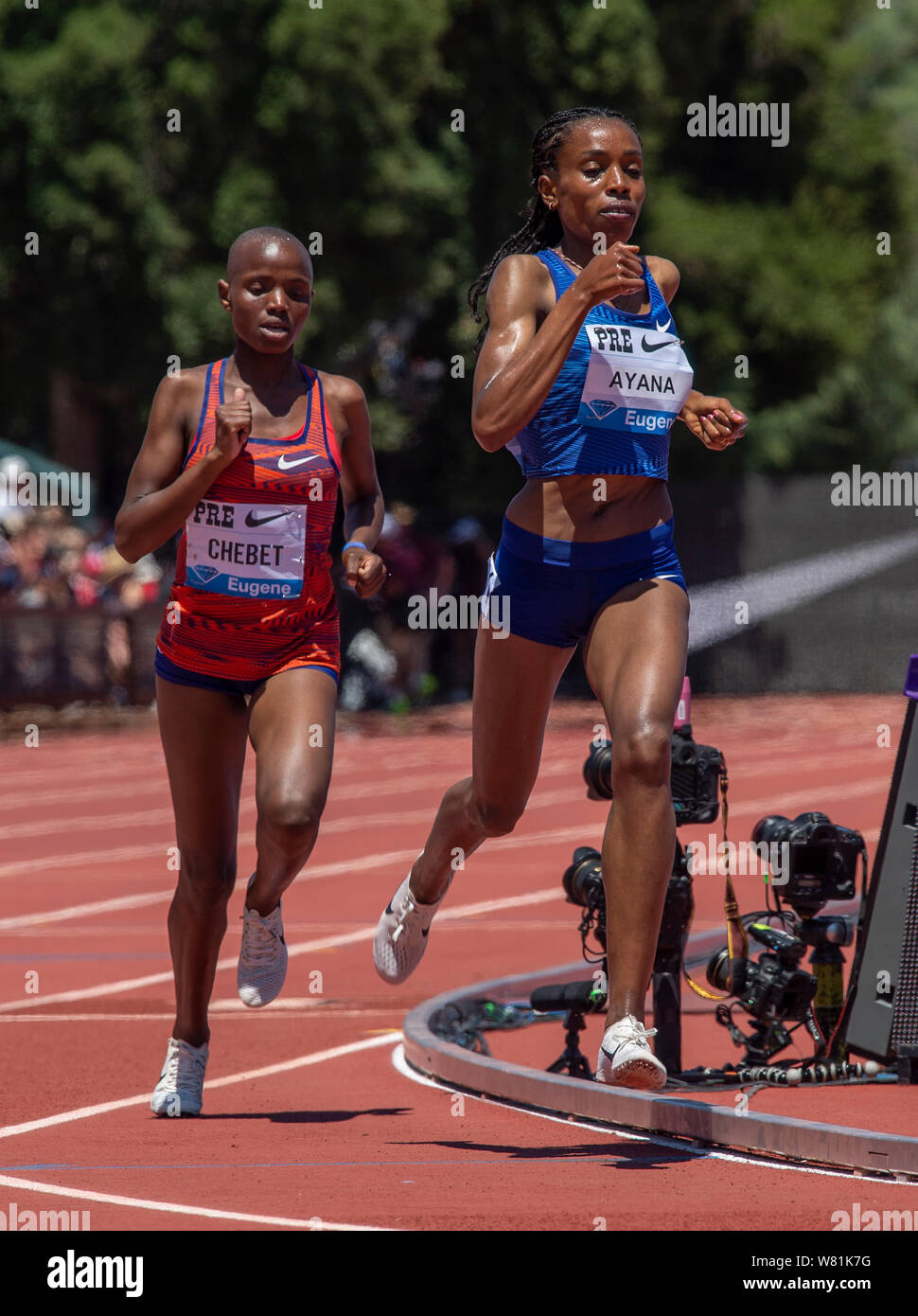 CALIFORNIA - USA - 30 JUNE 2019: Beatrice Chebet (KEY) Almaz Ayana (ETH ...