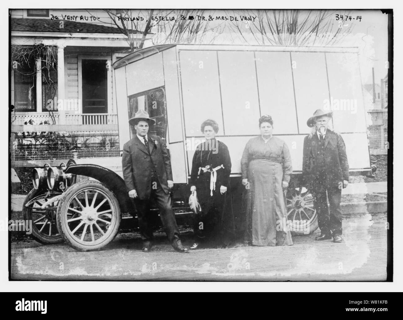 Deveny hi-res stock photography and images - Alamy