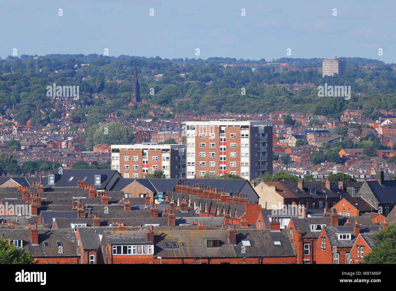 1970s high rise flats hi-res stock photography and images - Alamy
