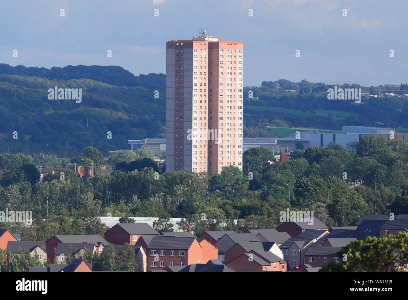 Twin towers leeds hi-res stock photography and images - Alamy