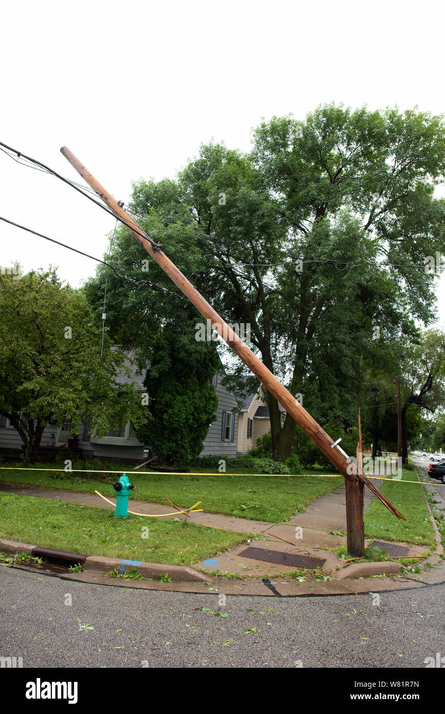 Electric pole damage hi-res stock photography and images - Alamy