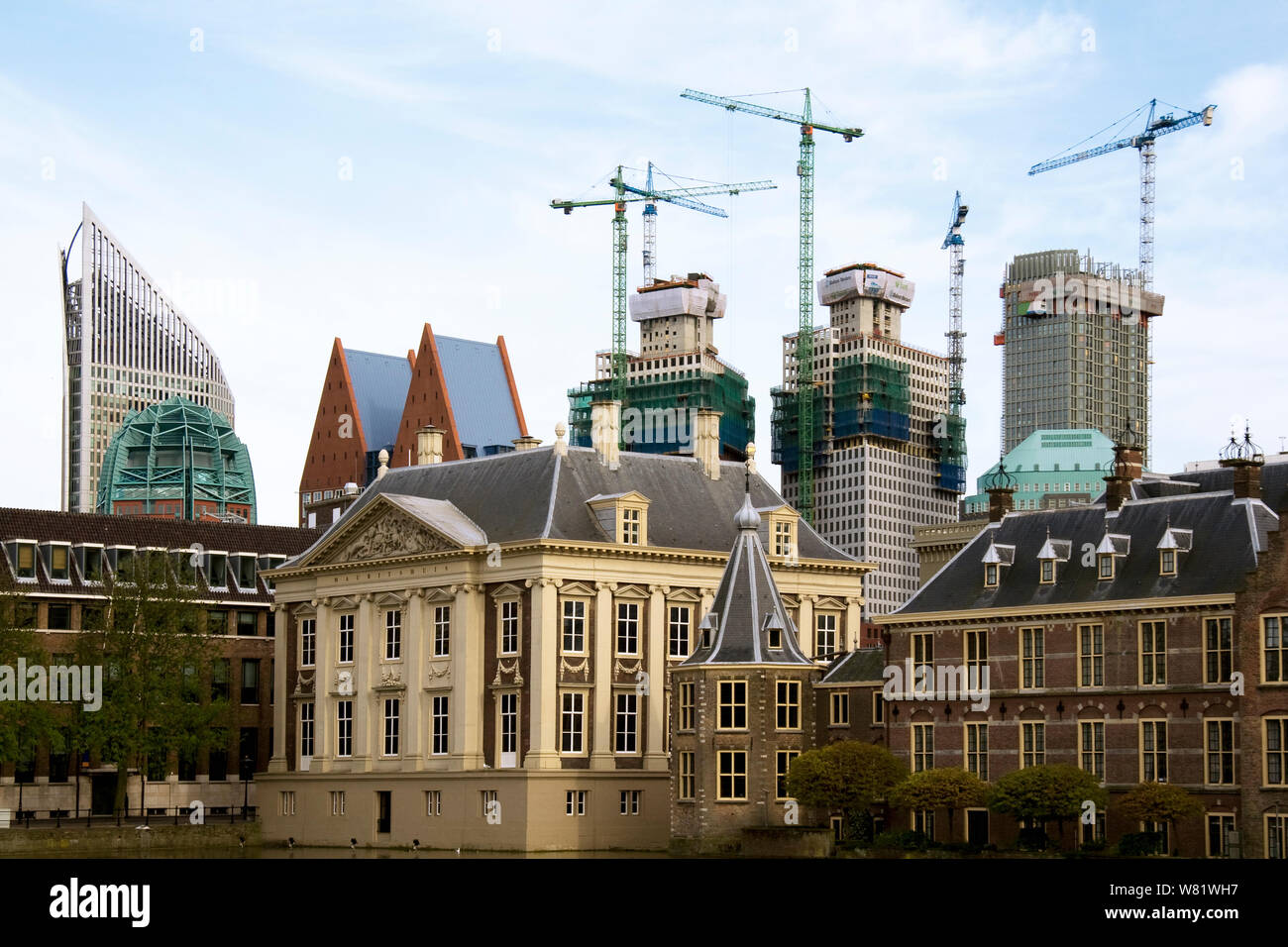 The New Hague City centre under construction. Charles M. Vella/Alamy ...