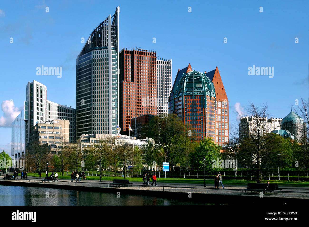 The New Hague City centre under construction. Charles M. Vella/Alamy ...