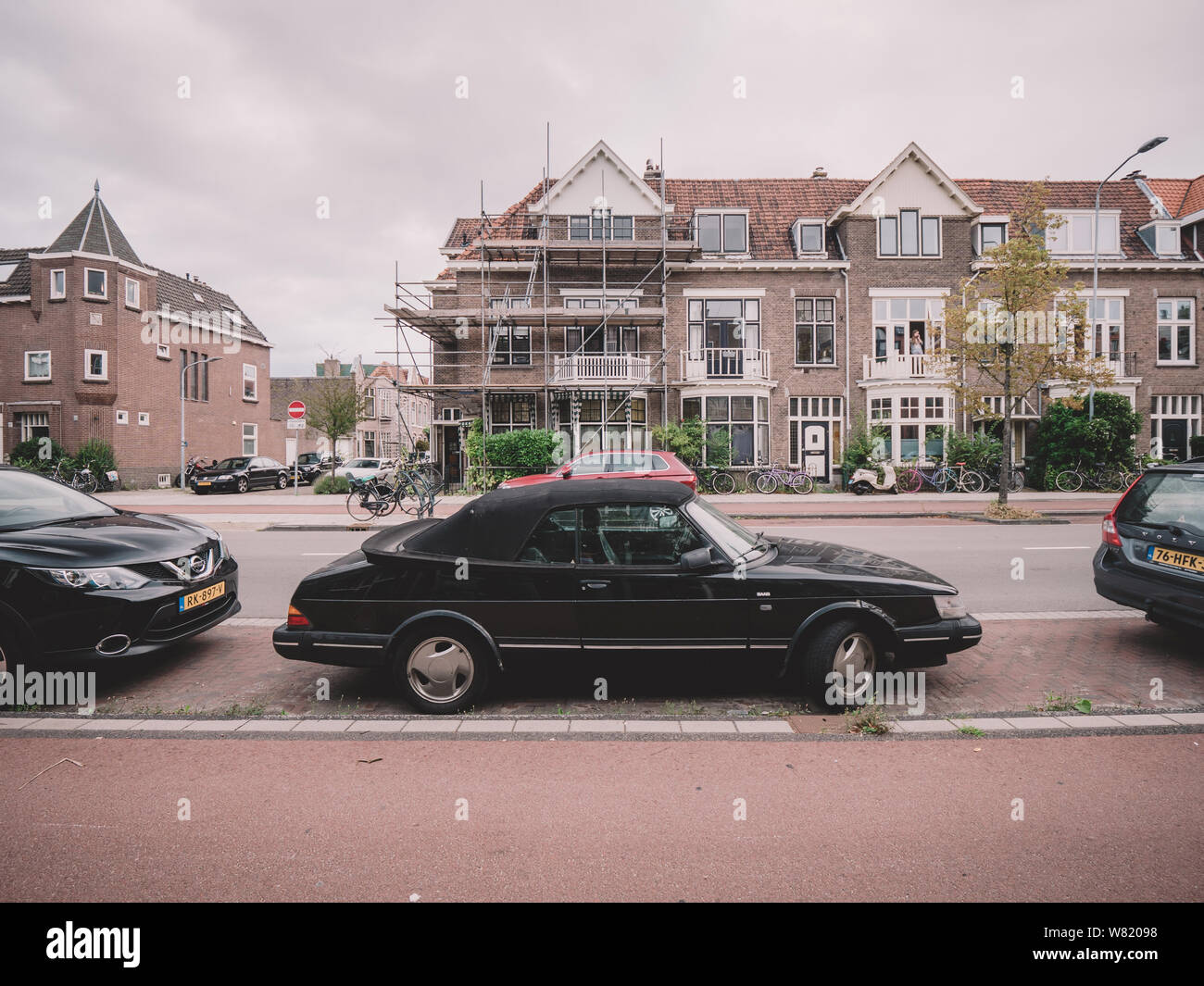 Saab 900 front hi-res stock photography and images - Alamy