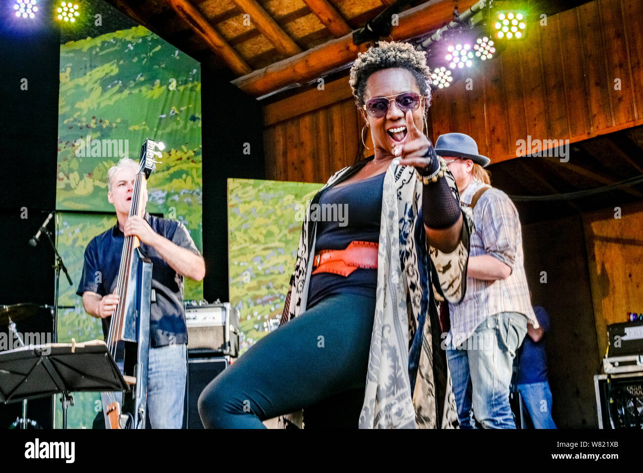 Prairie music hi-res stock photography and images - Alamy