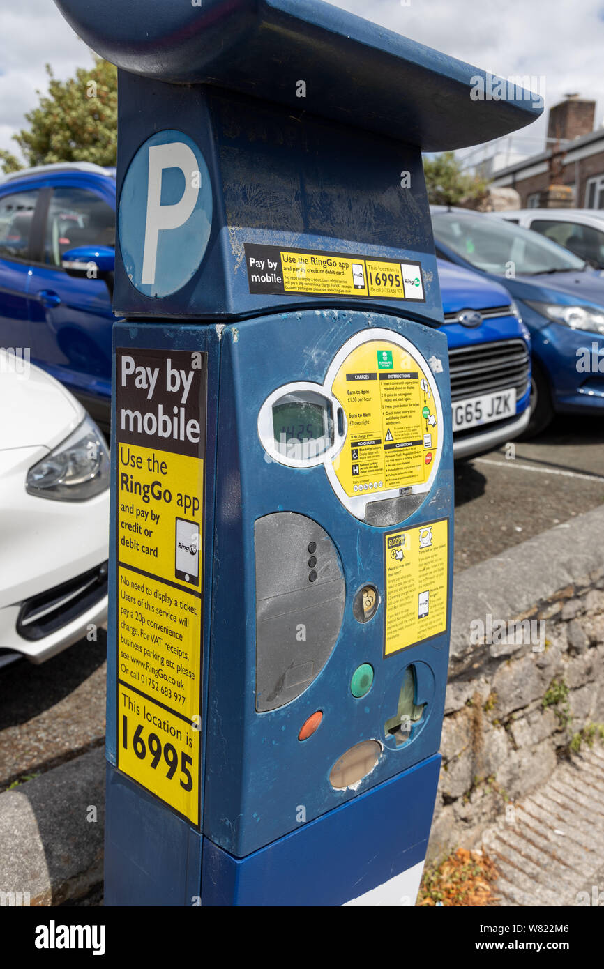 Pay and Display Parking meter Stock Photo - Alamy