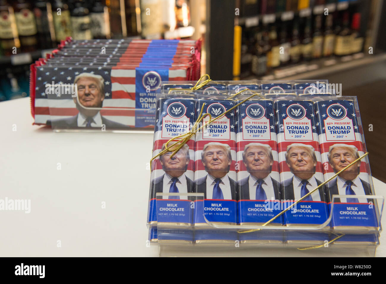 Donald trump chocolate bar hi-res stock photography and images - Alamy