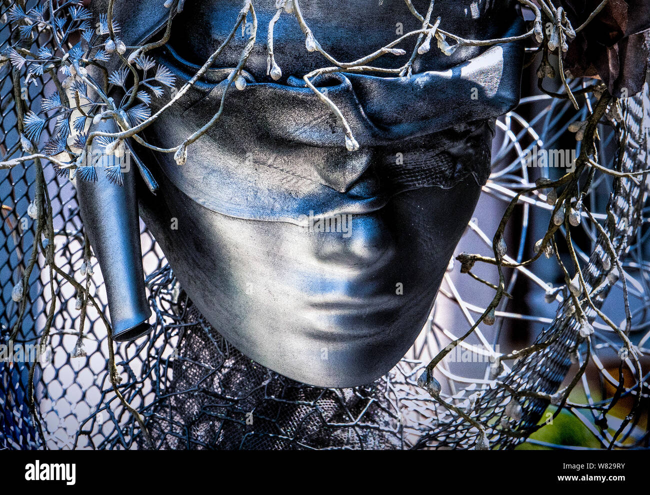 Pouting lady hi-res stock photography and images - Alamy