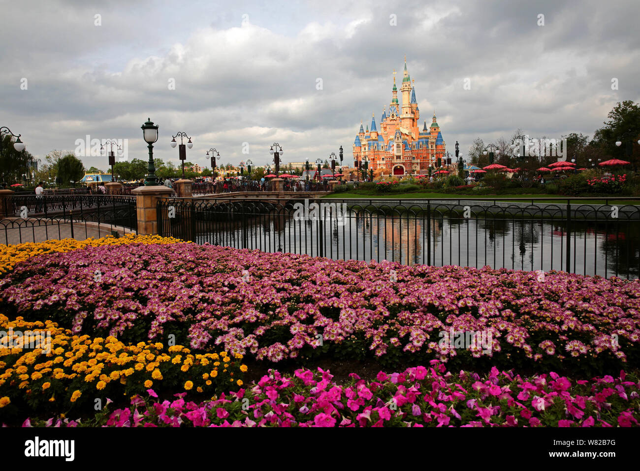 --FILE--View of the Disney Castle in the Shanghai Disneyland at the ...