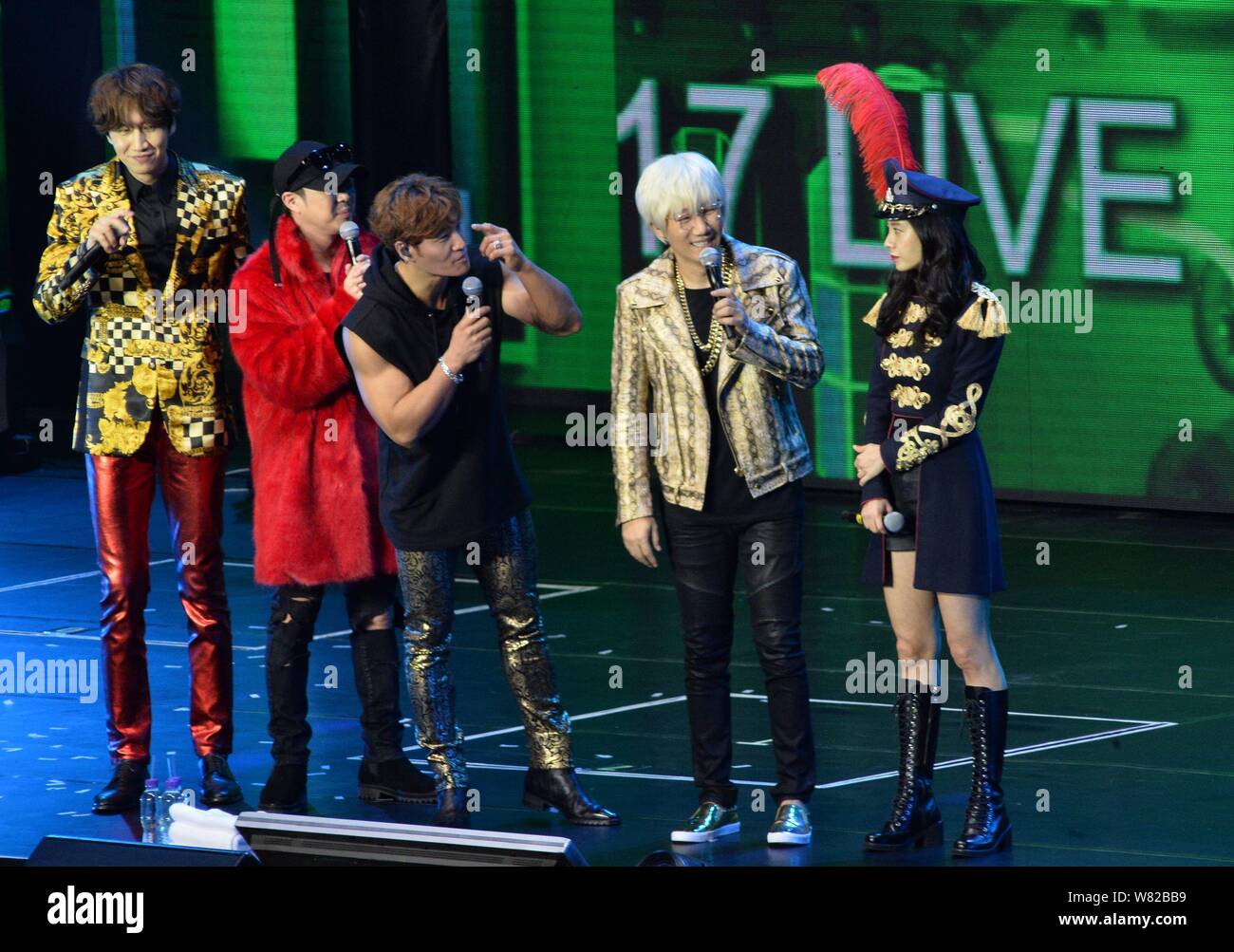 (From left) South Korean actor Lee Kwang-so, entertainer Ha Dong-hoon ...