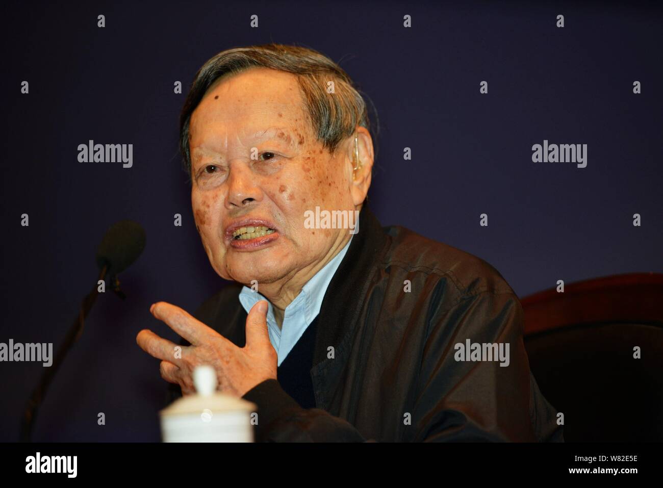 --FILE--Chinese physicist Chen-Ning Yang, also known as Yang Zhenning ...