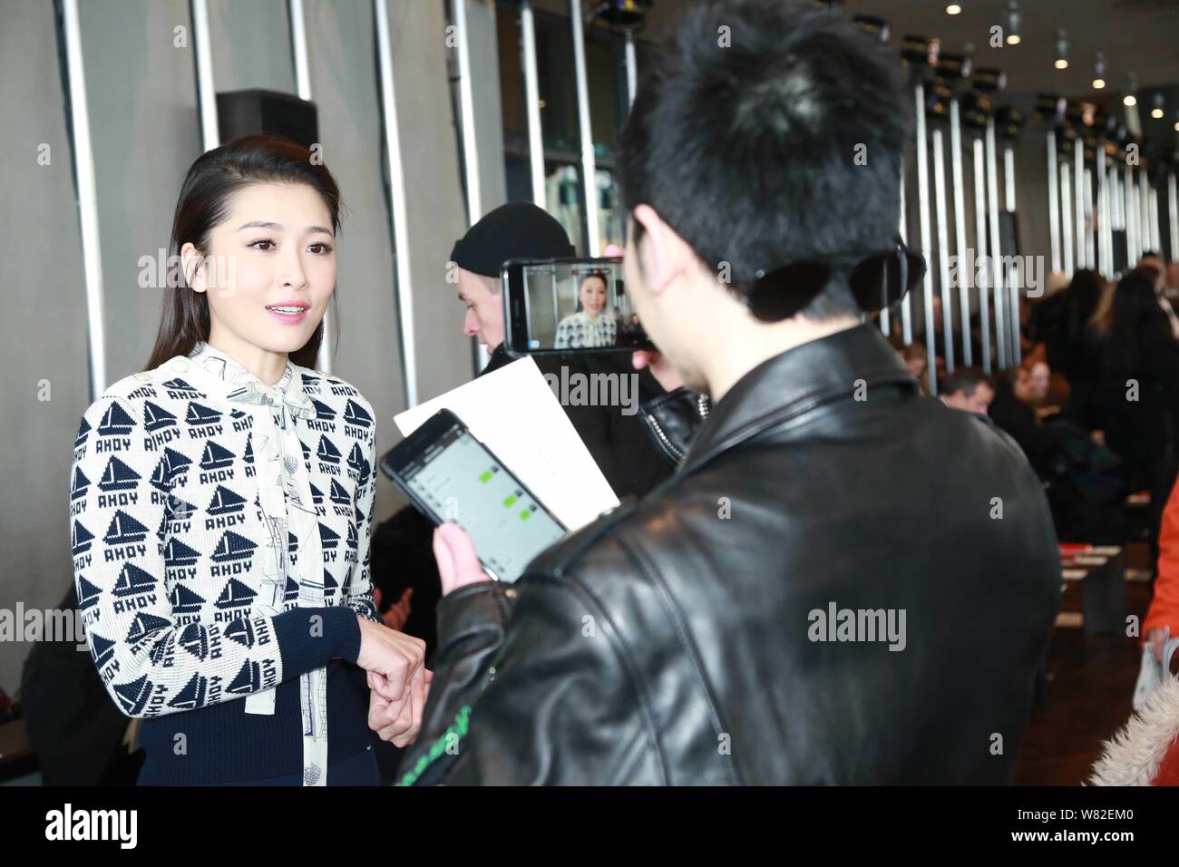 Niki chow hong kong actress hi-res stock photography and images - Alamy