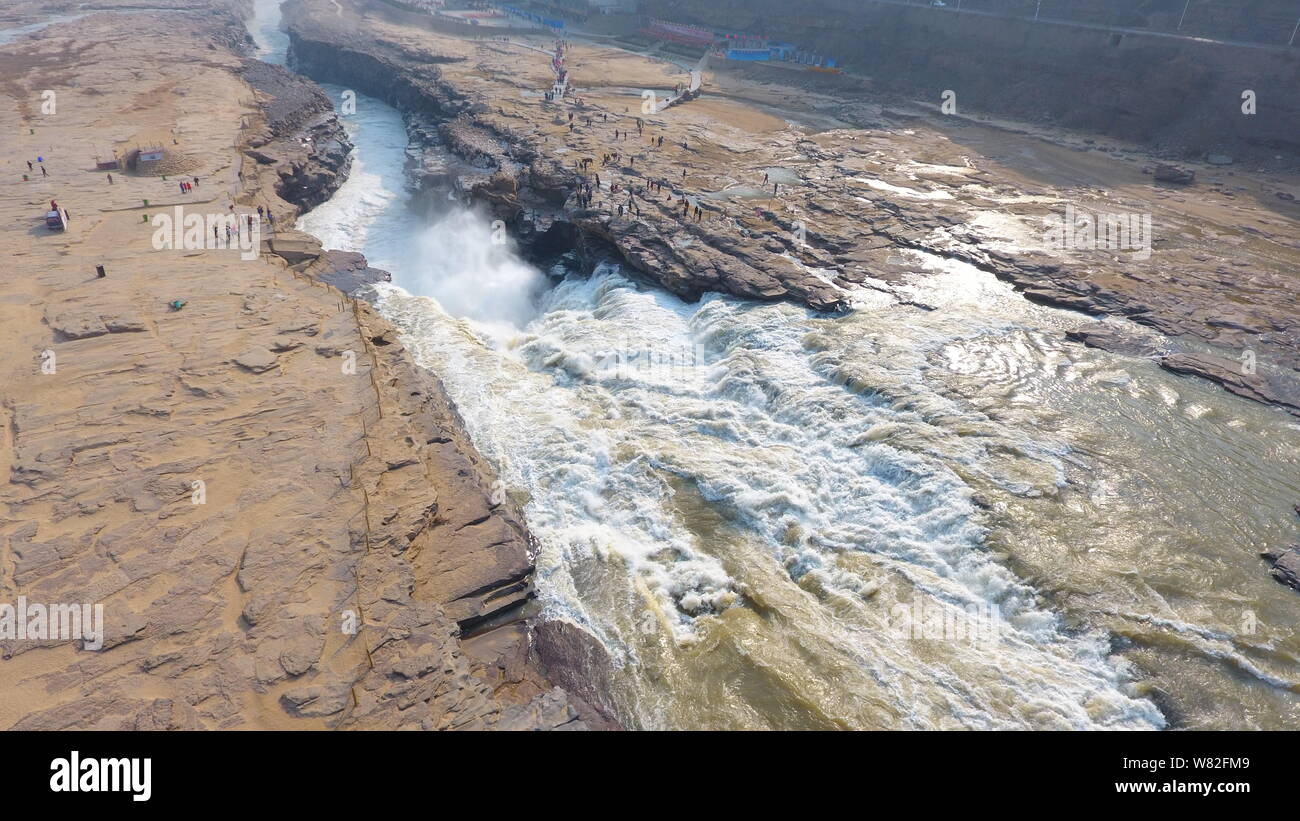 View of the Hukou Waterfall on the Yellow River in Ji county, north ...