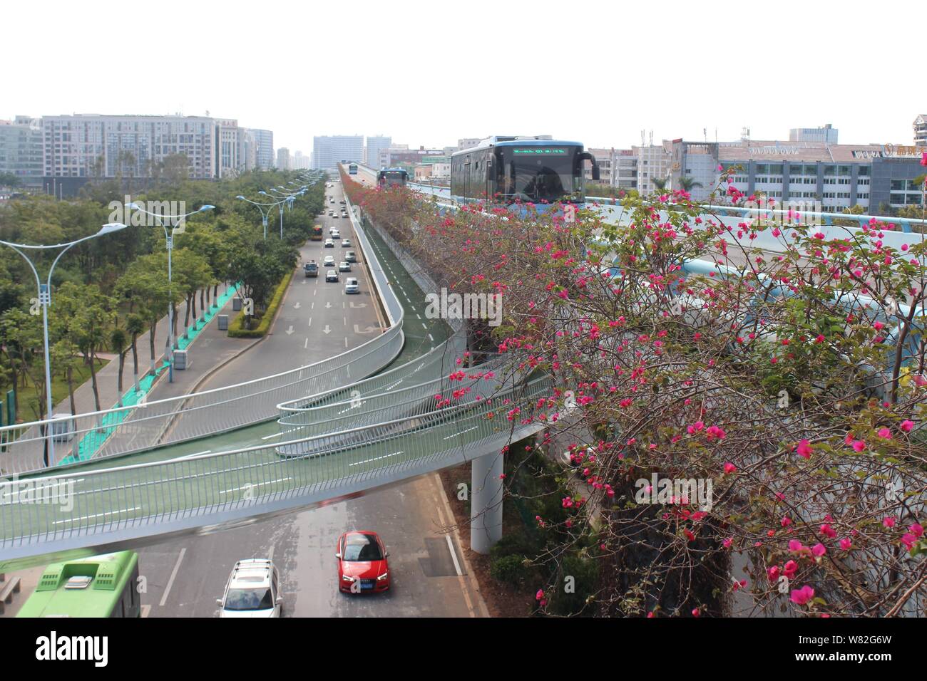 --FILE--View of China's first elevated bicycle track constructed above ...