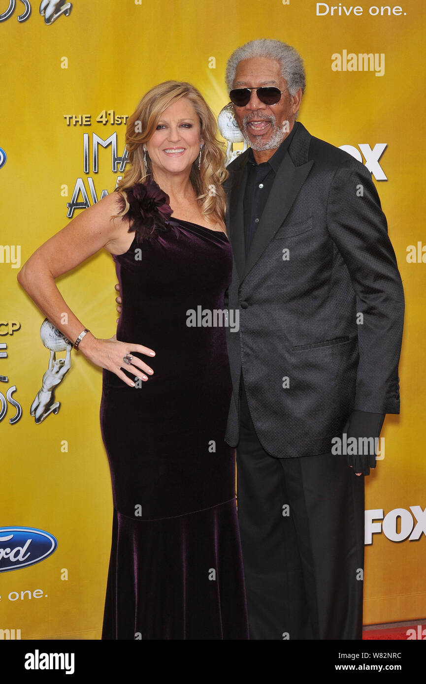 LOS ANGELES, CA. February 26, 2010: Morgan Freeman & wife at the 41st ...