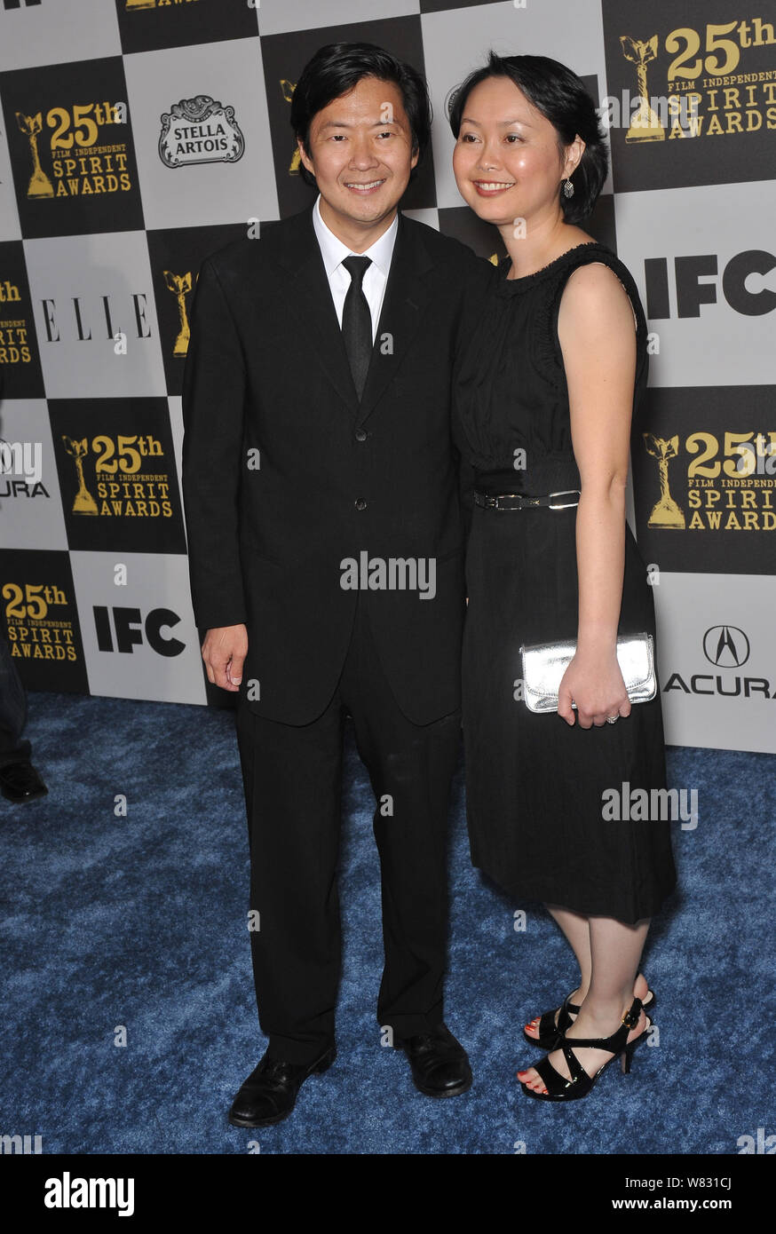 Ken jeong tran jeong arrivals hi-res stock photography and images - Alamy