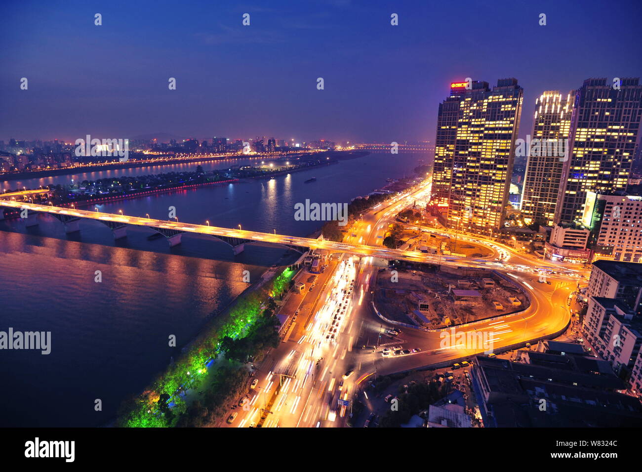 Night view of the Juzizhou Bridge in Changsha city, central China's ...
