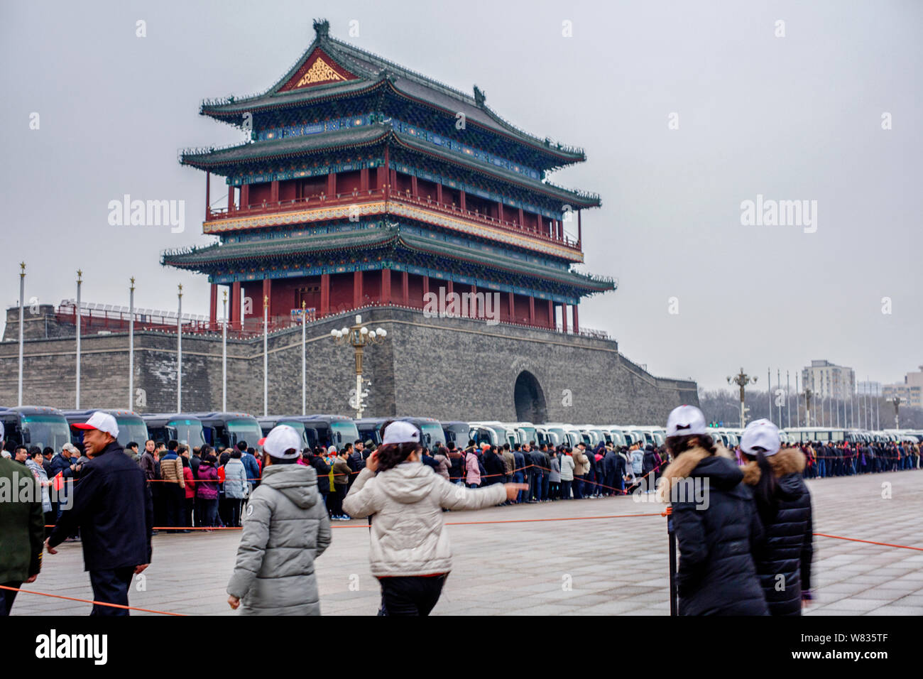 Saw gate hi-res stock photography and images - Alamy