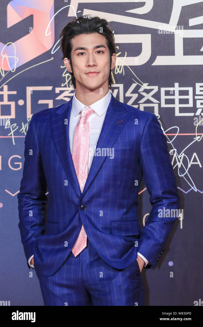 Hong Kong singer and actor Aarif Lee arrives on the red carpet for the ...