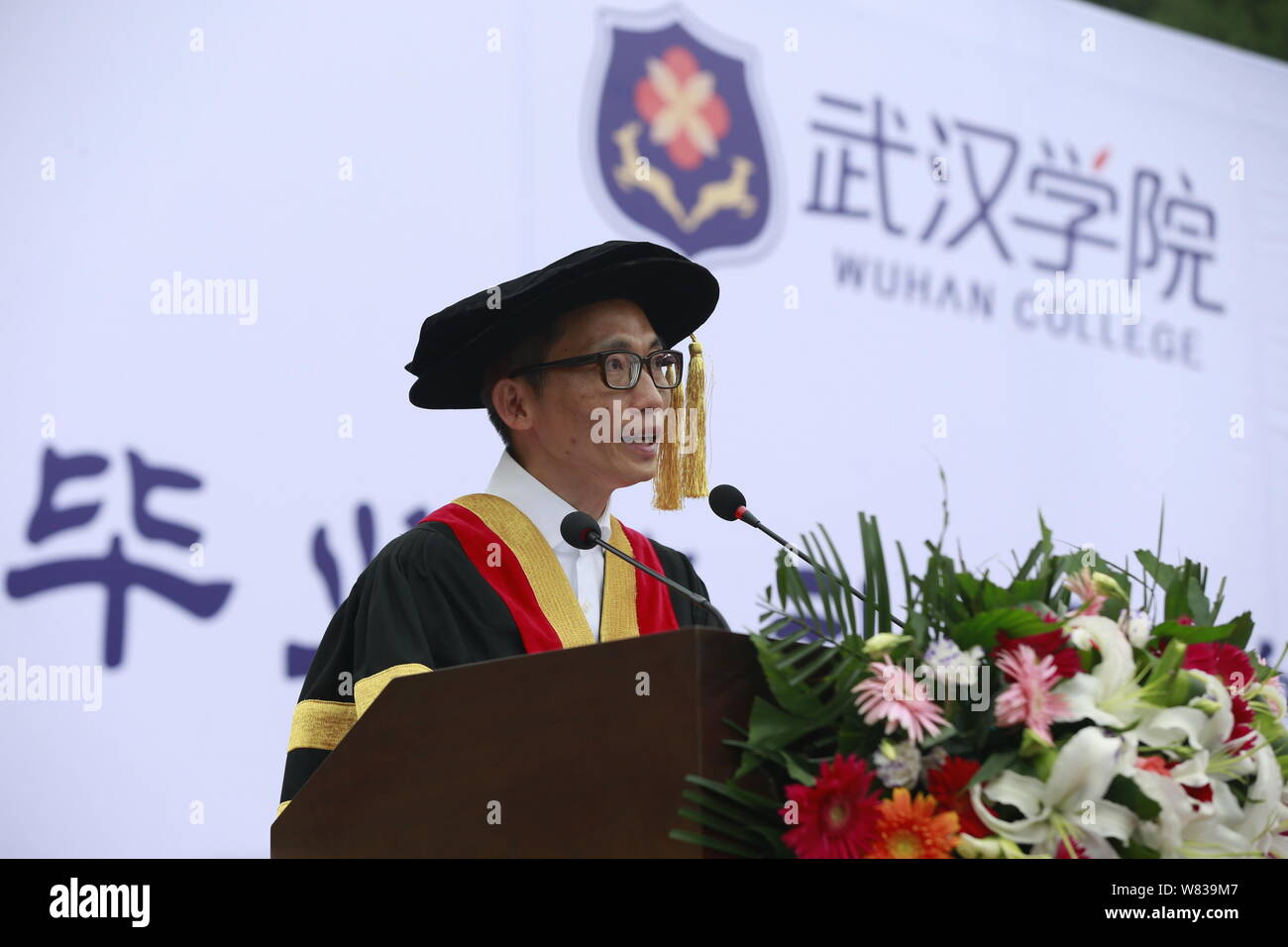 Charles chen hi-res stock photography and images - Alamy