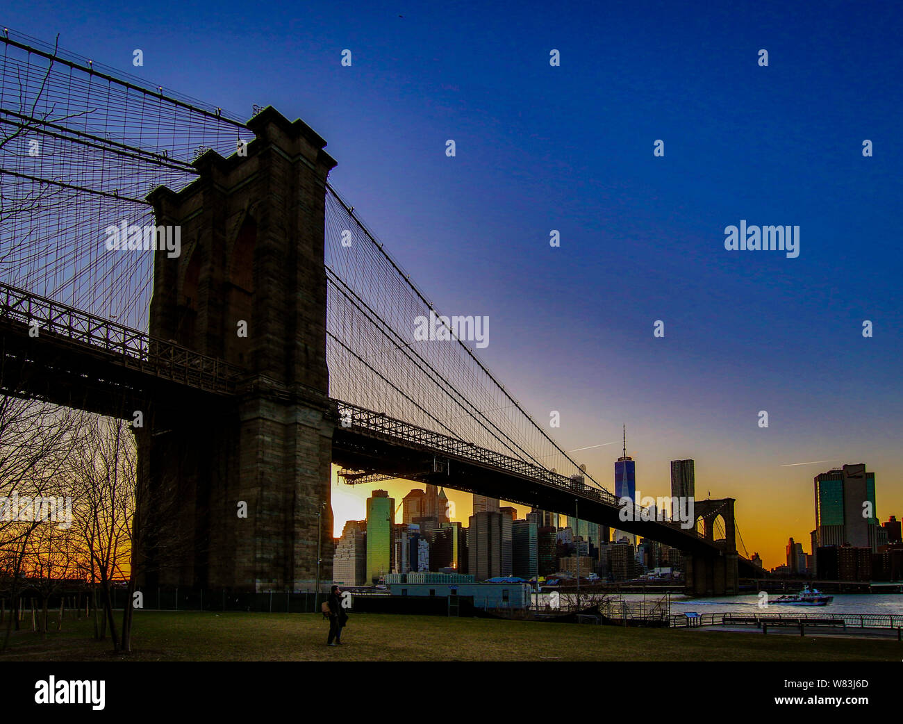 BROOKLYN, NEW YORK, MAR 27, 2018: Brooklyn Bridge, seen from Dumbo Park ...