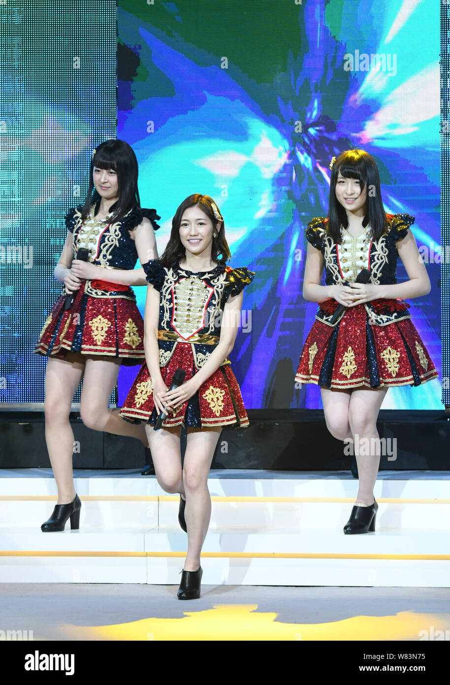 (From left) Rina Izuta, Mayu Watanabe and Saya Kawamoto of Japanese ...