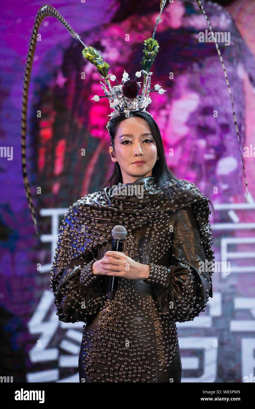 Sa celeb hi-res stock photography and images - Alamy