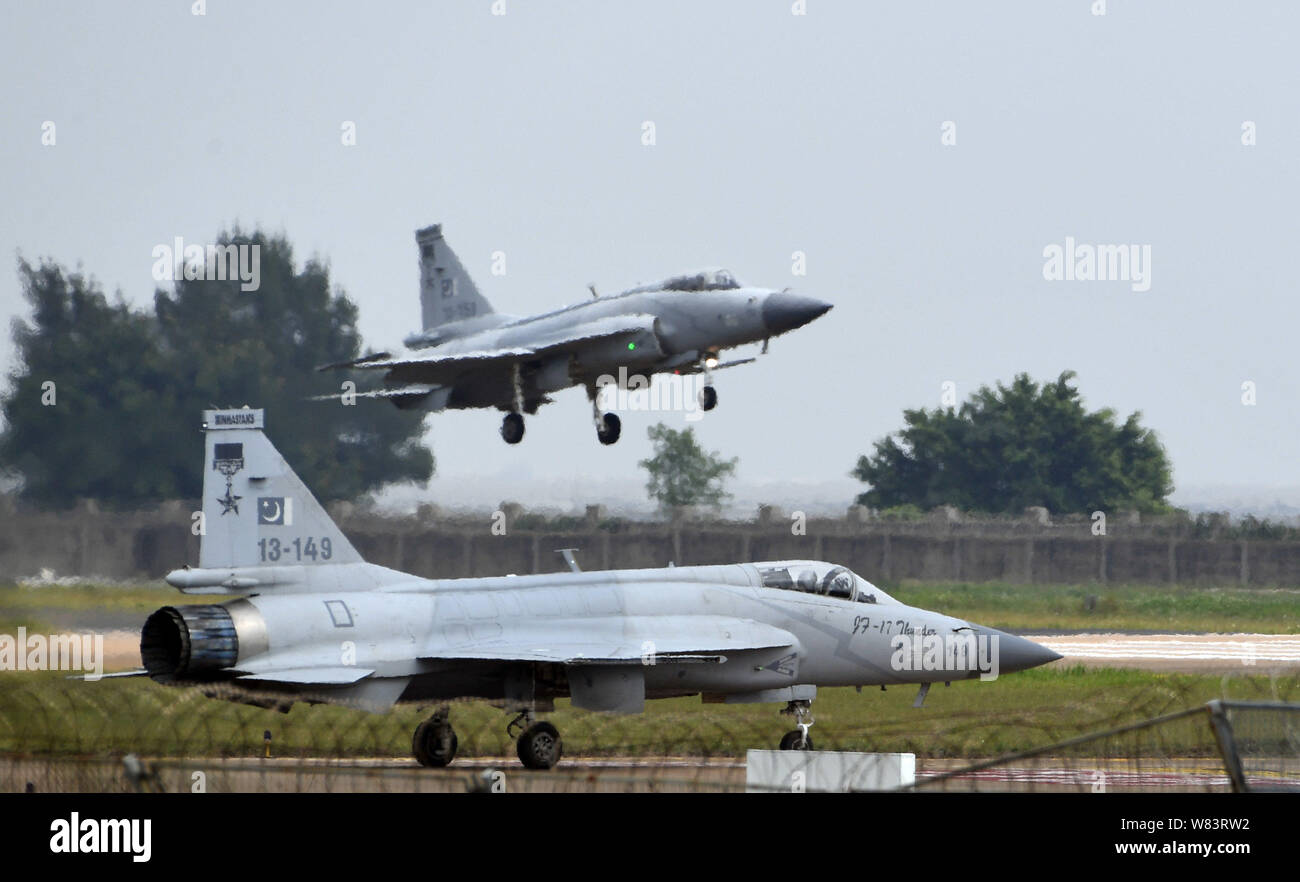 Cac pac jf 17 thunder hi-res stock photography and images - Alamy