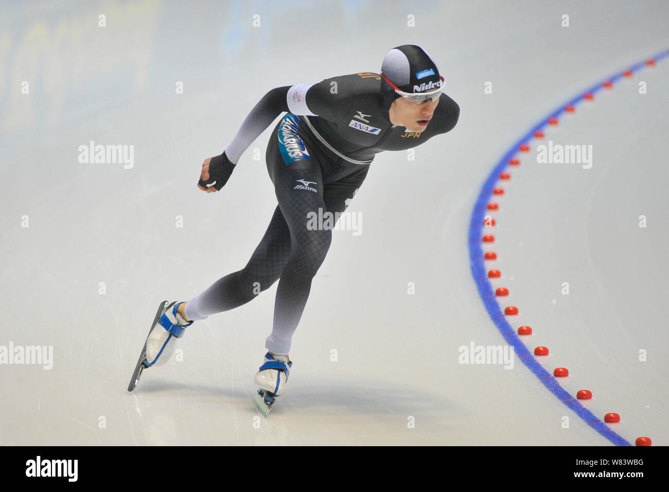 Japanese skater Shane Williamson competes during the men's 5000-meter ...