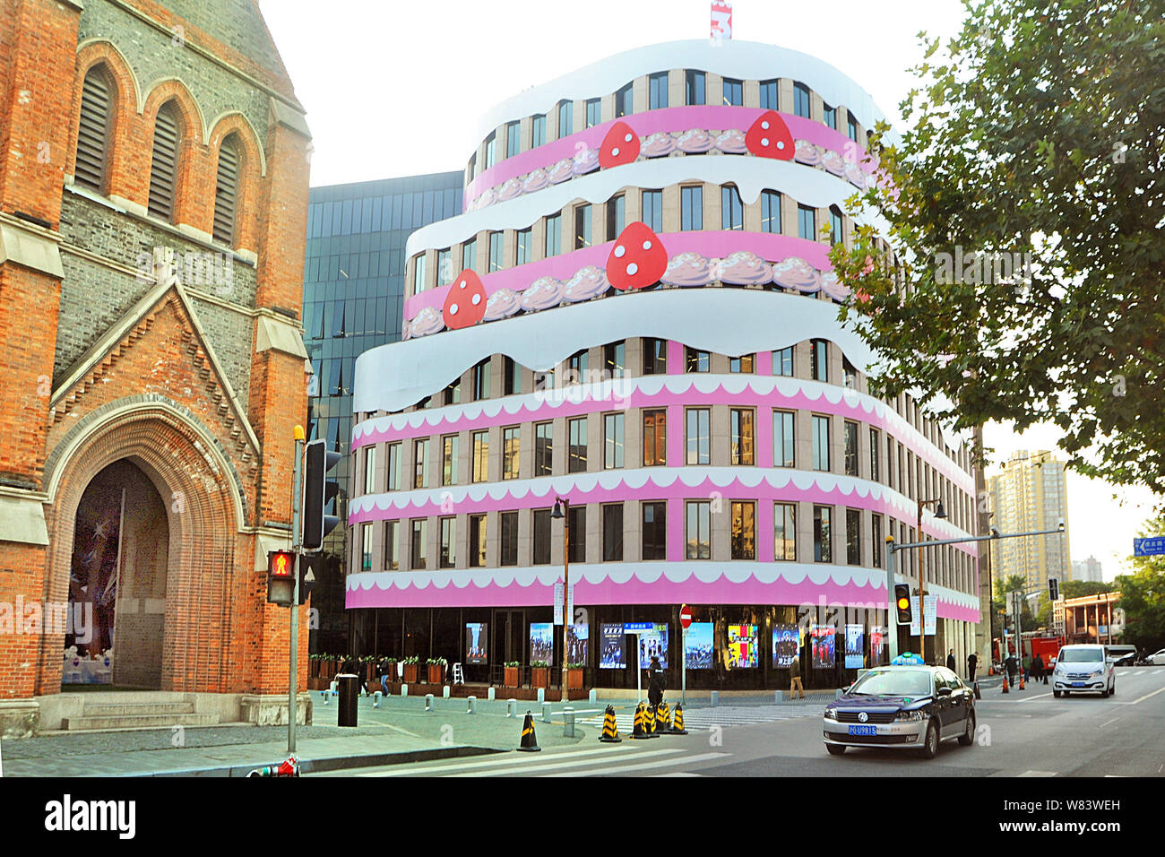 Building Shaped Like Cake Free Futuristic Architecture Design Image