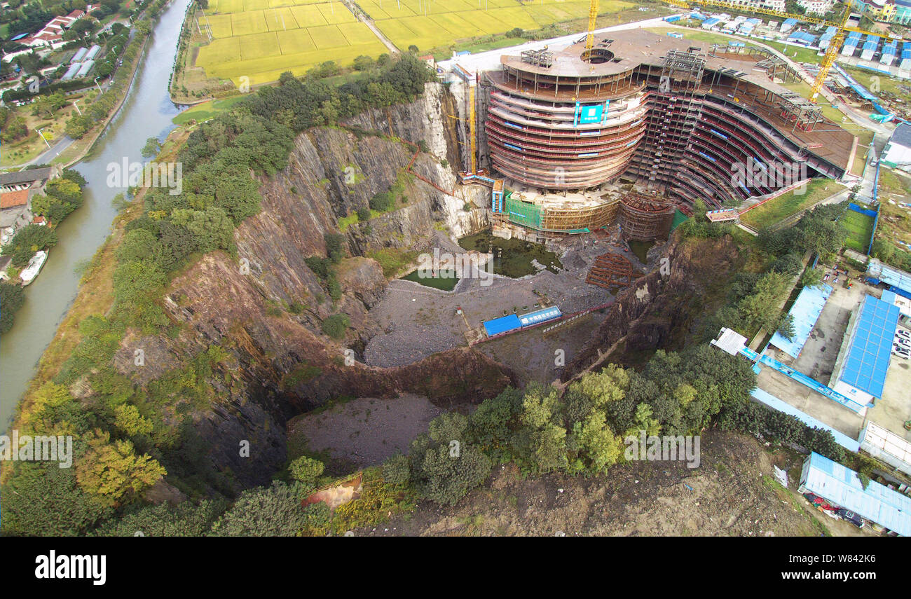 The five-star Shanghai Tianmashan Pit Hotel, also known as the Shimao ...
