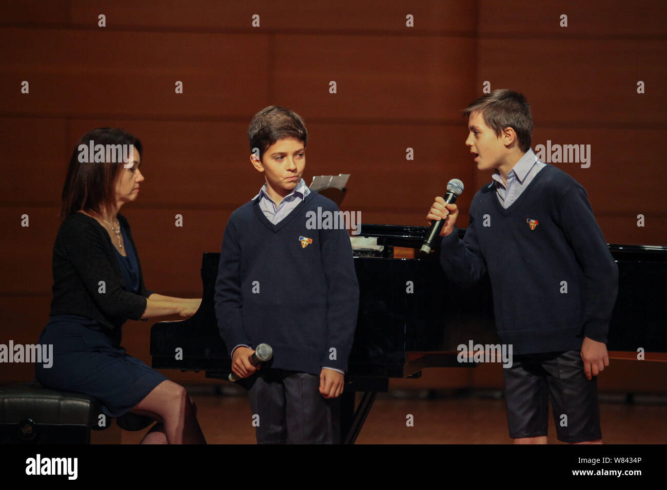 Boys of "The Little Singers of Paris" choir, literally "Little Singers ...